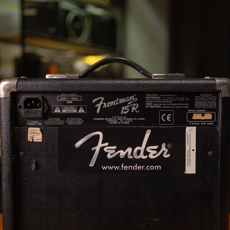 امپ گیتار الکتریک فندر Fender Frontman 15R | پاکو گیتار