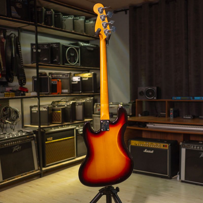 گیتار بیس مِیویس Mavis sunburst jazz bass | پاکو گیتار